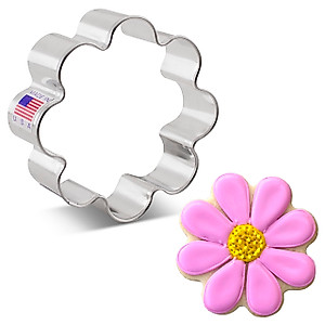 Spring Flower Mother's Day Cookie Cutter 3" Made in USA by Ann Clark