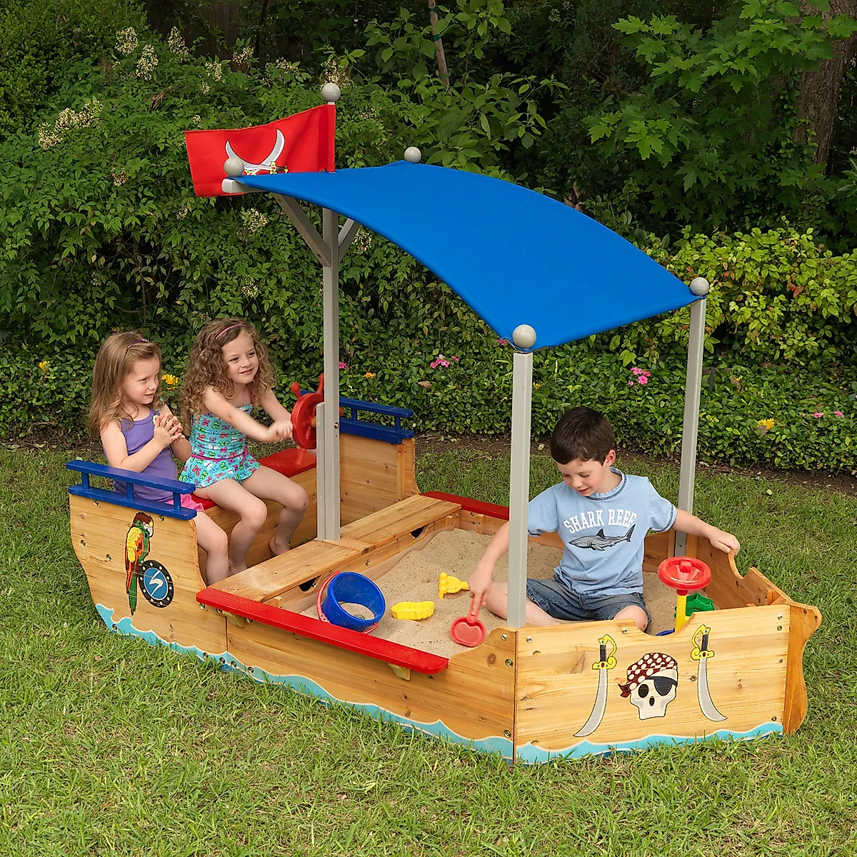 KidKraft Wooden Pirate Sandbox with Canopy, Covered Children's Sandbox, Outdoor Furniture - Blue & Red, Gift for Ages 3-8
