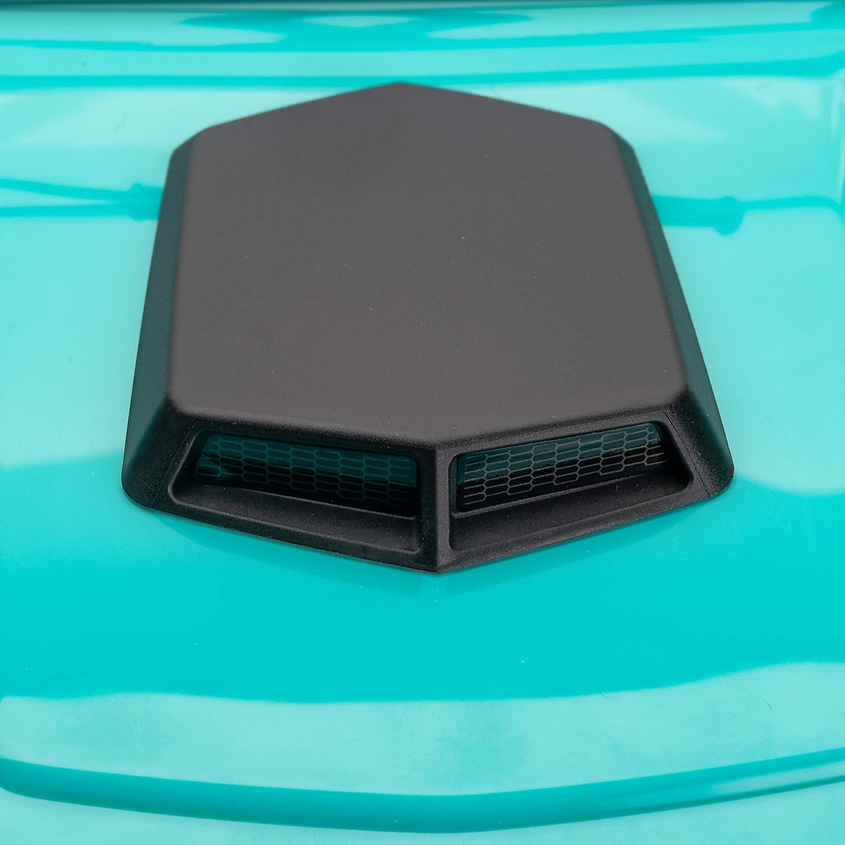 Axial RC Truck 1/10 SCX10 III Early Ford Bronco 4WD RTR (Battery and Charger Not Included), Turquoise Blue, AXI03014T1