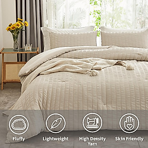 AveLom Beige Seersucker Twin Comforter Set (68x90 inches), 2 Pieces-100% Soft Washed Microfiber Lightweight Comforter with 2 Pillowcases, All Season Down Alternative Comforter Set for Bedding