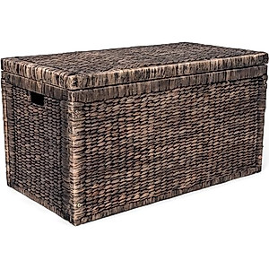 Finch Wicker Trunk - Vintage and Boho style Chest to store Blanket and toys, Ideal for Living Room, Bedroom, Kids Room, Wooden Frame with Water Hyacinth Woven Construction, Brown