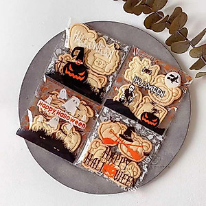 STARANDBEE 200pcs Halloween Treat Bags self Adhesive Candy Bag Halloween Cellophane Cookie Bags Halloween Goody Bags Snacks Gift Bags for Kids Halloween Candy Party Favors