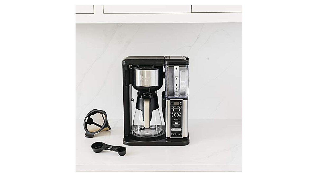 Ninja CM401 Coffee Maker - 4 Brew Styles & 6 Sizes for Café-Quality Drinks