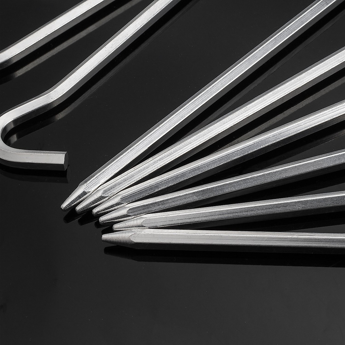 Tent Pegs - 18Pcs Aluminium Tent Stakes Pegs with Hook - 7’’ Hexagon Rod Stakes Nail Spike Garden Stakes Camping Pegs for Pitching Camping Tent, Canopies