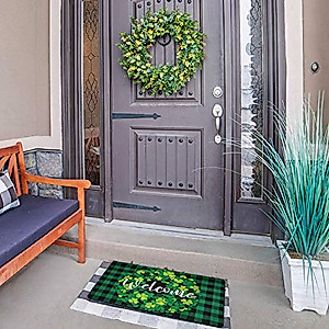 St. Patrick's Day Doormat Lucky Shamrocks Printed Doormat Green Shamrocks Leaves Area Rugs Non Slip Rubber Entrance Bathroom Front Door Rug Irish Floor Welcome Mat for Indoor Outdoor, 15.7 x 23.6 Inch