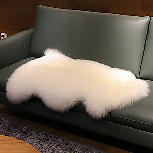 Asuprui Genuine Sheepskin Rug Bedroom Fluffy Rug Natural Fur Rug Nursery Rug 2X3 Feet Ivory Animal Rugs Bear Skin Rugs for Living Room Bedroom Sofa Chair