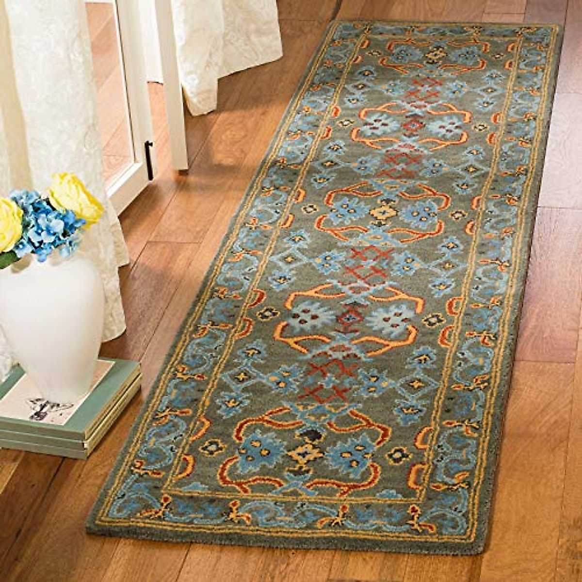 SAFAVIEH Heritage Collection 8' x 10' Sage / Blue HG741W Handmade Traditional Oriental Premium Wool Area Rug