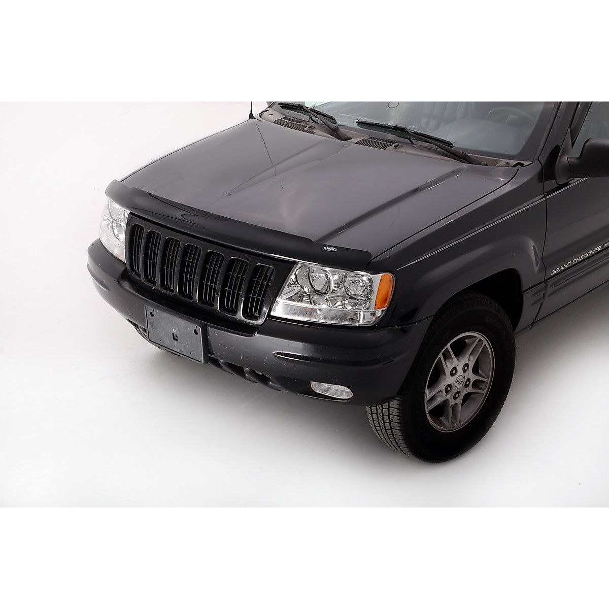 Auto Ventshade [AVS] Bugflector / Hood Shield | Dark Smoke | 23353 | Fits 1999 - 2004 Jeep Grand Cherokee