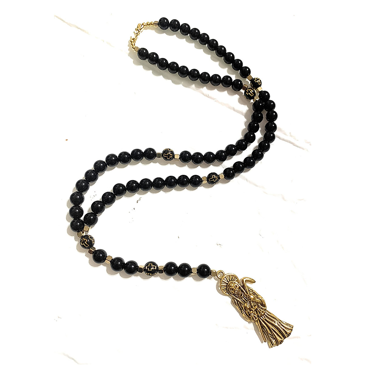 Acrylic Holy death's necklace, rosary style. Collar de la Santa Muerte de acrilico estilo rosario. Grim reaper Y style necklace.