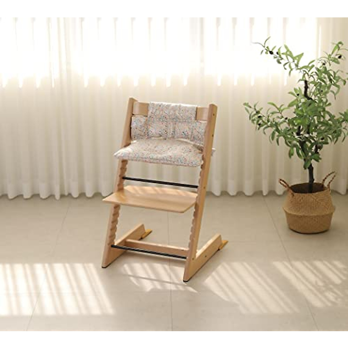 Gembebe Waterproof & Compatible Stokke Tripp Trapp Cushion Set - Easy to Clean Stokke Tripp Trapp Newborn Set - 100% Cotton Stokke Tripp Trapp High Chair Cushion Set (Flower Garden / 49.5 Counts)