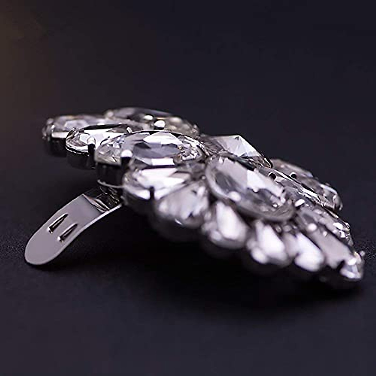 Ruihfas 2Pcs Bling Bling Crystal Rhinestones Wedding Party Prom Shoe Clips Buckles Decorations for Women 1.57×2.44inch