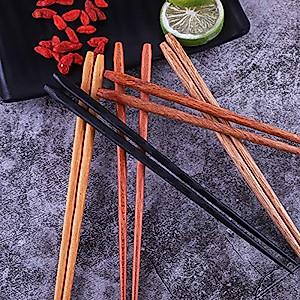 Antner 5 Pairs Natural Wood Chopsticks Reusable Japanese Style Chopstick Gift Sets, Classic Hardwood Chopsticks Dishwasher Safe, 8.8 Inch/22.5cm