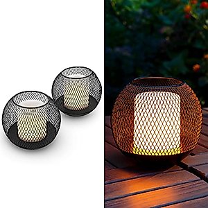 Navaris Outdoor Solar Candles (Set of 2) - LED Candle Lights with Holders - Lantern Lighting with Black Metal Mesh Holder - for Table, Patio, Garden