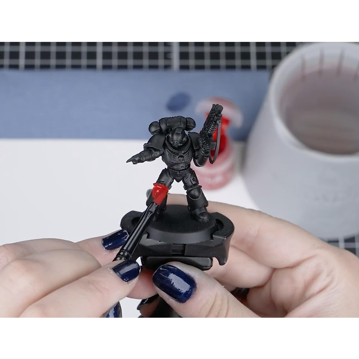 Games Workshop Citadel Spray Paint Chaos Black 9.9 Oz