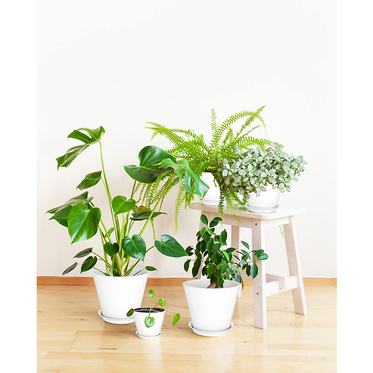 LaDoVita 7 Pack Plastic Plant Pots Indoor, 7/6.5/6/5.5/5/4.5/4 Inch Modern Planters for Plants, Flower Pots with Drainage Holes and Trays, White