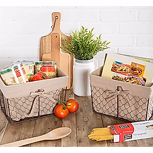 DII Farmhouse Chicken Wire Storage Baskets with Liner, Medium, Rustic Natural, 11x7.88x7", 2 Piece
