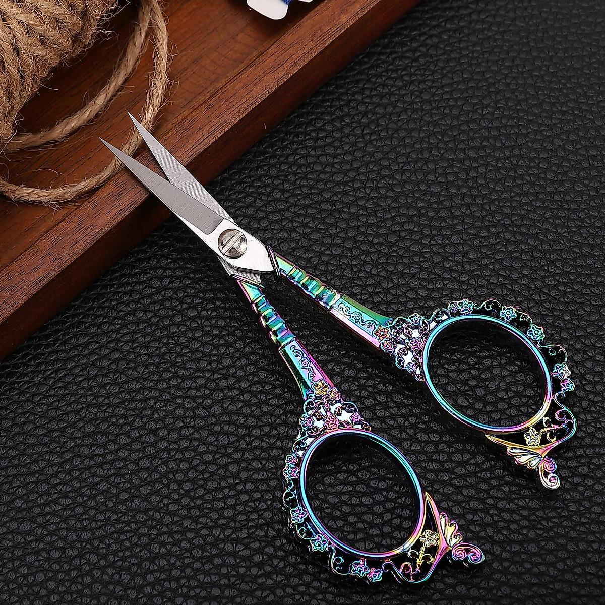 YOUGUOM Embroidery Scissors, Stainless Steel Sharp Sewing Scissor for Cross Stitch, Needlework, Threading Cutting Handcraft Craft Art Work DIY Tool - 4.5in Rainbow Vintage European Style