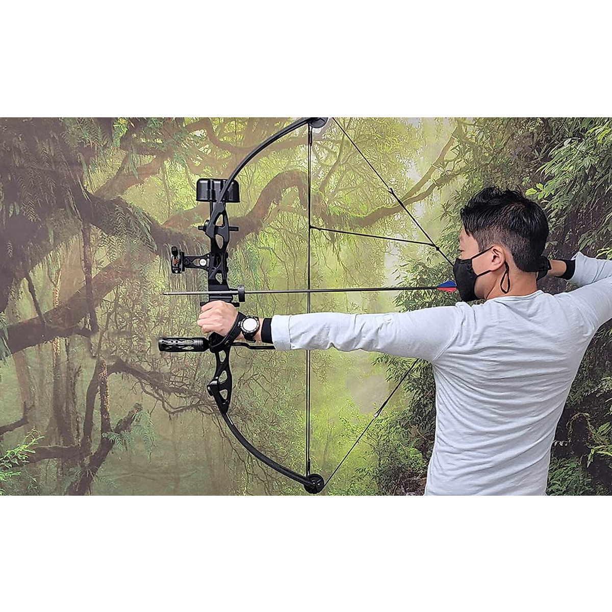 Siege 55 lb Compound Bow w/ 5-Spot Paper Target (Black w/Accessories)