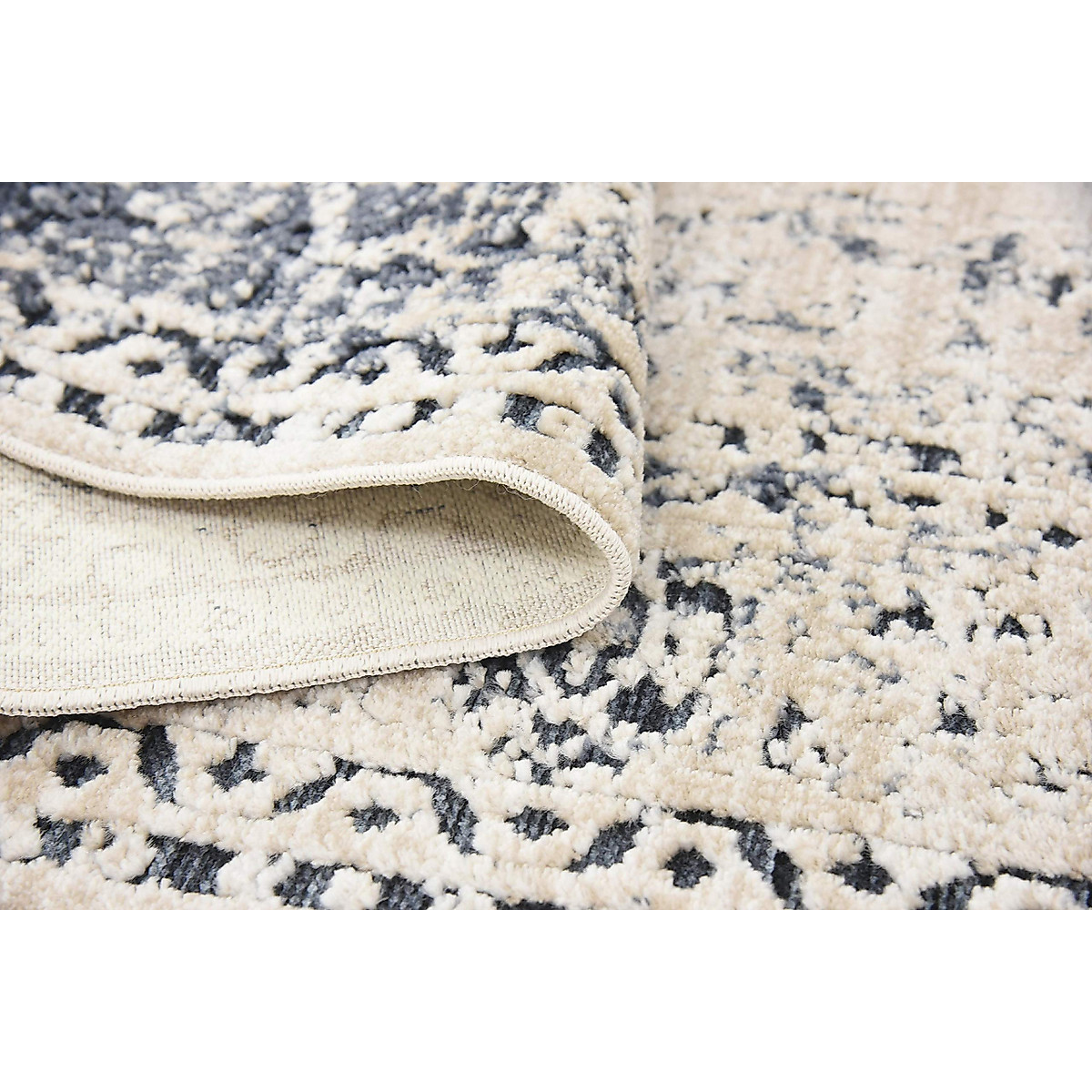 Unique Loom Chateau Collection High-Low Pile, Vintage, Traditional, Distressed, Medallion Area Rug (5' 0 x 8' 0 Rectangular, Beige/Navy Blue)