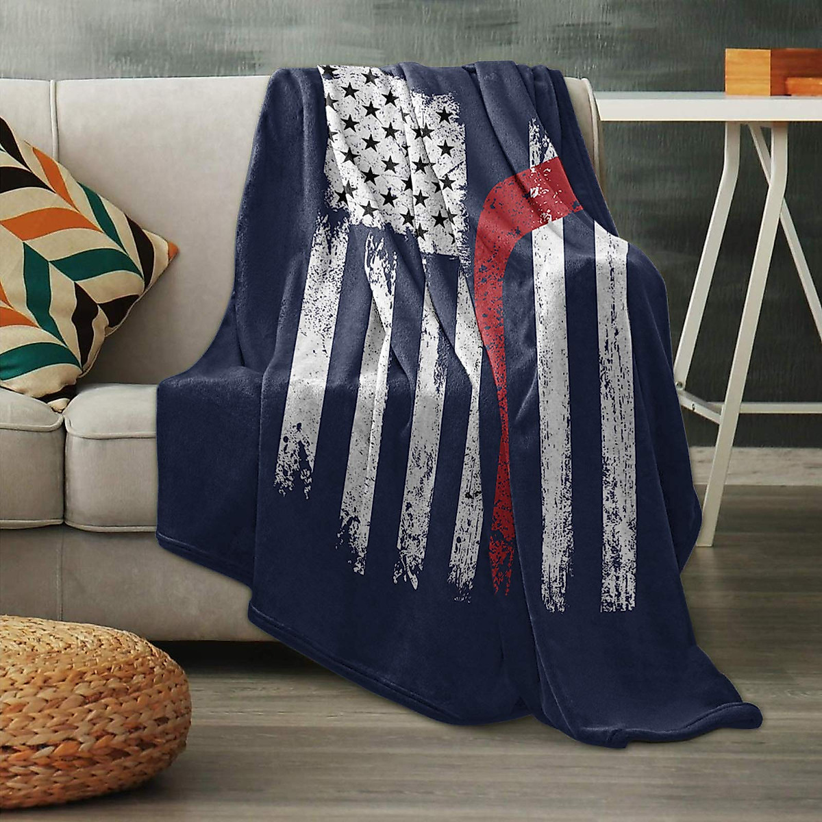 Throw Blanket- Winter Ice Hockey USA Flag Soft Warm Plush Fleece Bed Throw,50x60In Flannel Blankets American Stars Stripes Bedding Throws for Women/Men Bedroom Living Room Office Decor Navy Blue