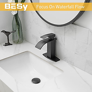 BESy Black Bathroom Sink Drain, Bathroom Faucet Vanity Sink Pop Up Drain Stopper with Overflow, Built-in Anti-Clogging Strainer, Matte Black