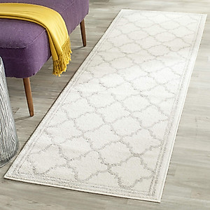 SAFAVIEH Amherst Collection Runner Rug - 2'3" x 7', Wheat & Beige, Moroccan Trellis Design, Non-Shedding & Easy Care, Ideal for High Traffic Areas in Living Room, Bedroom (AMT422S)