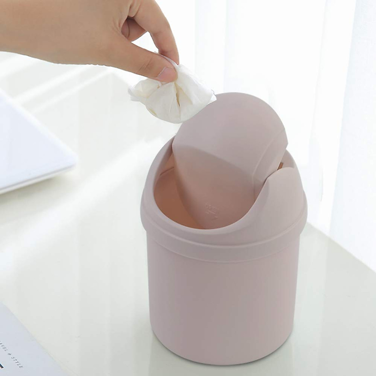 Zerdyne 0.7 Gallon Plastic Mini Trash Can, Tiny Swing Lid Waste Can, Pink