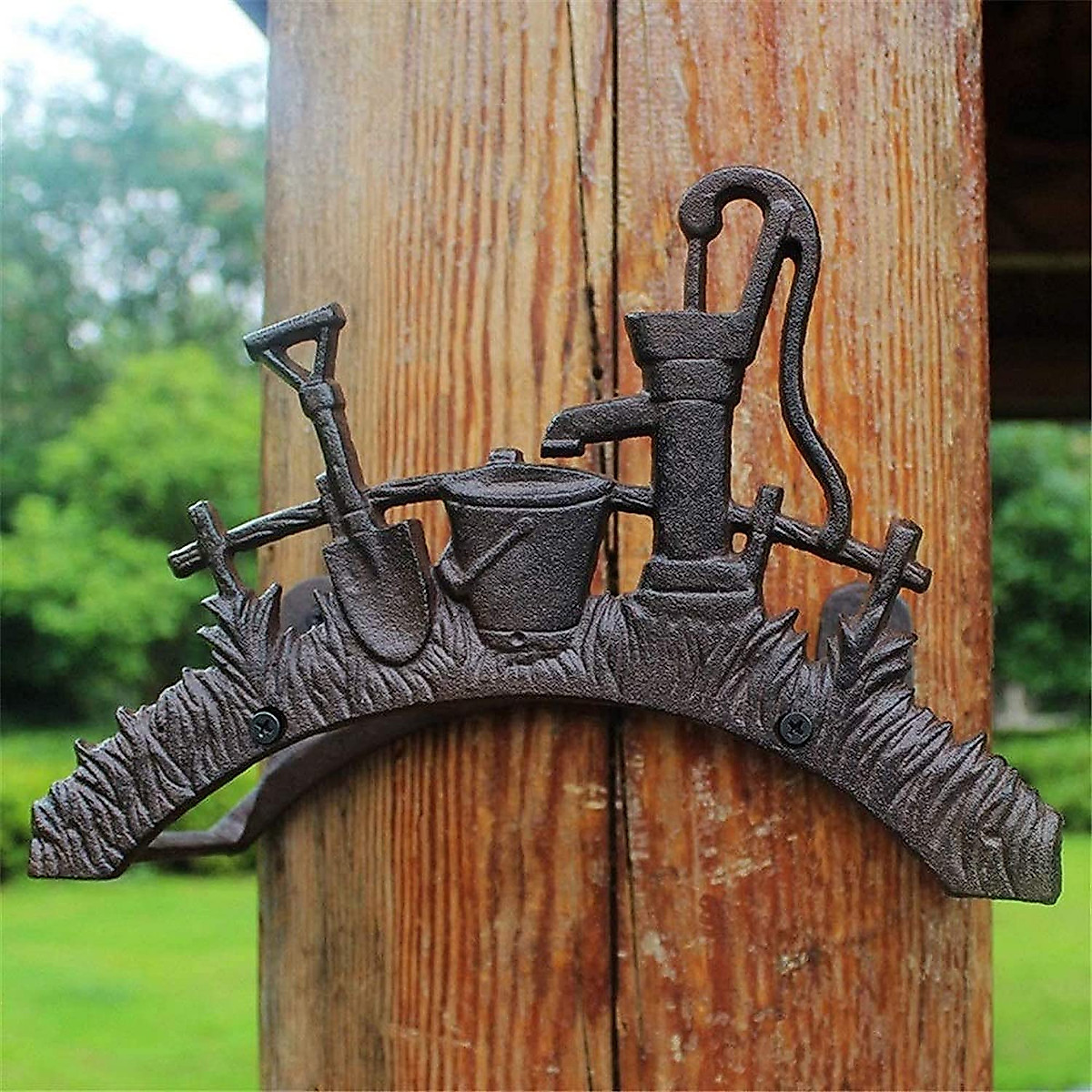 Riyyow Personality Cast Iron Shovel Bucket Decoration Water Pipe Holds Rack Antique Garden Yard Decorative Wall Mounted Hose Butler Garden Hose Storage Device Decoration Cast Iron Doorbell Decoration