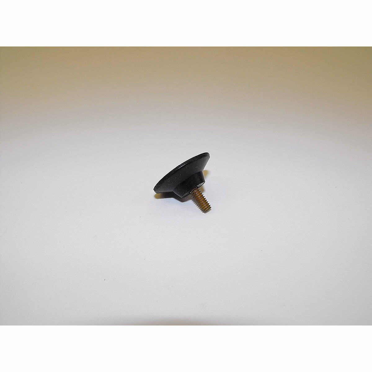 JL Missouri Parts 4X 3/8" #8-32 Screw in 1" Rubber Suction Cups, 5/16" Tall, Made in USA Isolator Foot