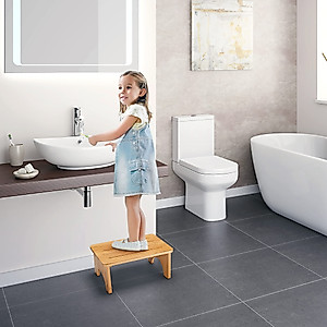 2 Pack P&BEXC Step Stool Bamboo Step Stool for Adults and Kids,Portable Bedside Step Stool with Solid Wood, Support up to 300lbs,Skid Proof Step Stool for High Bed/Kitchen/Bathroom (No Assembly)