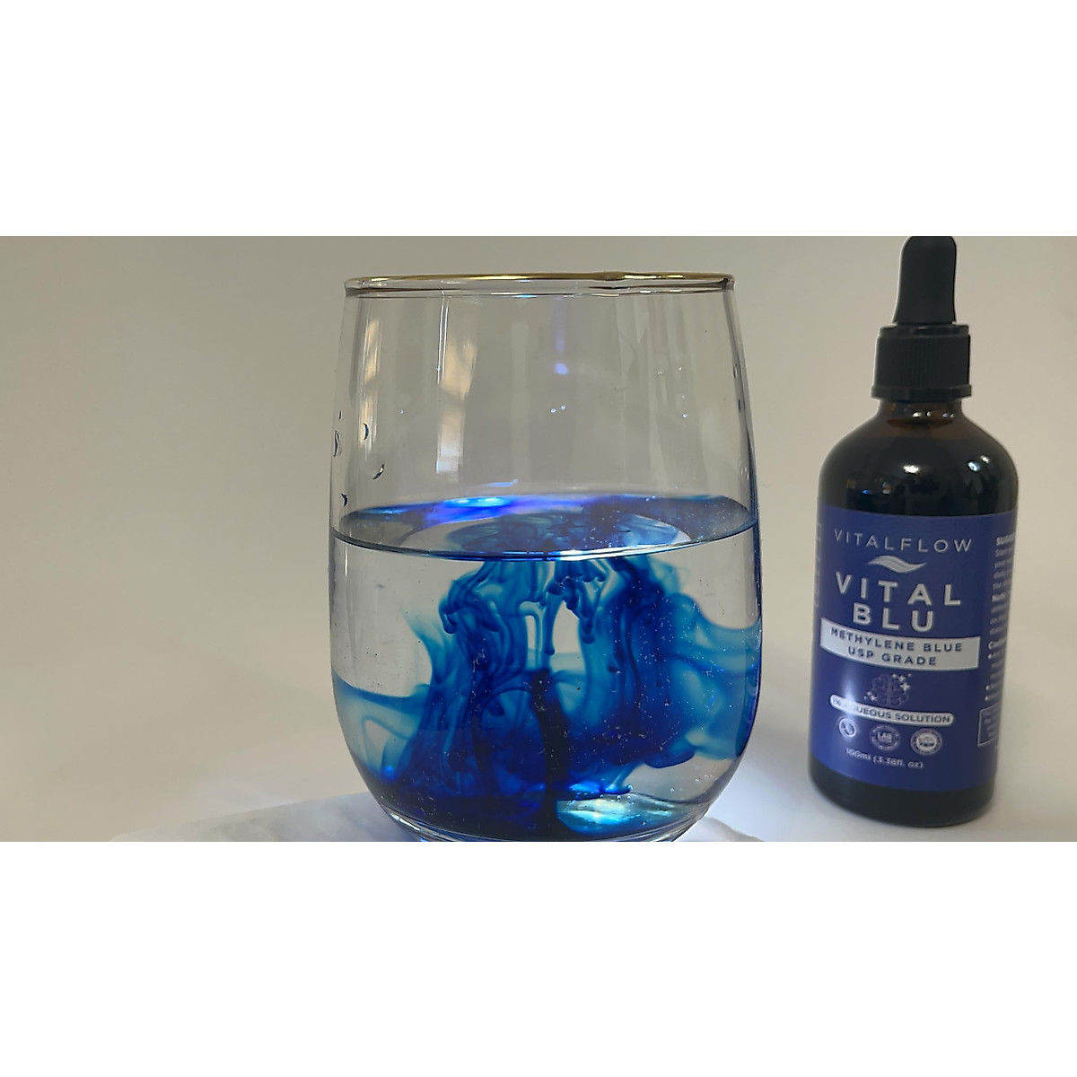 VITALFLOW Methylene Blue 1% Aqueous USP Grade Solution, Ultra High Purity, Free of Formaldehyde, Amber Glass Graduated Dropper Bottle