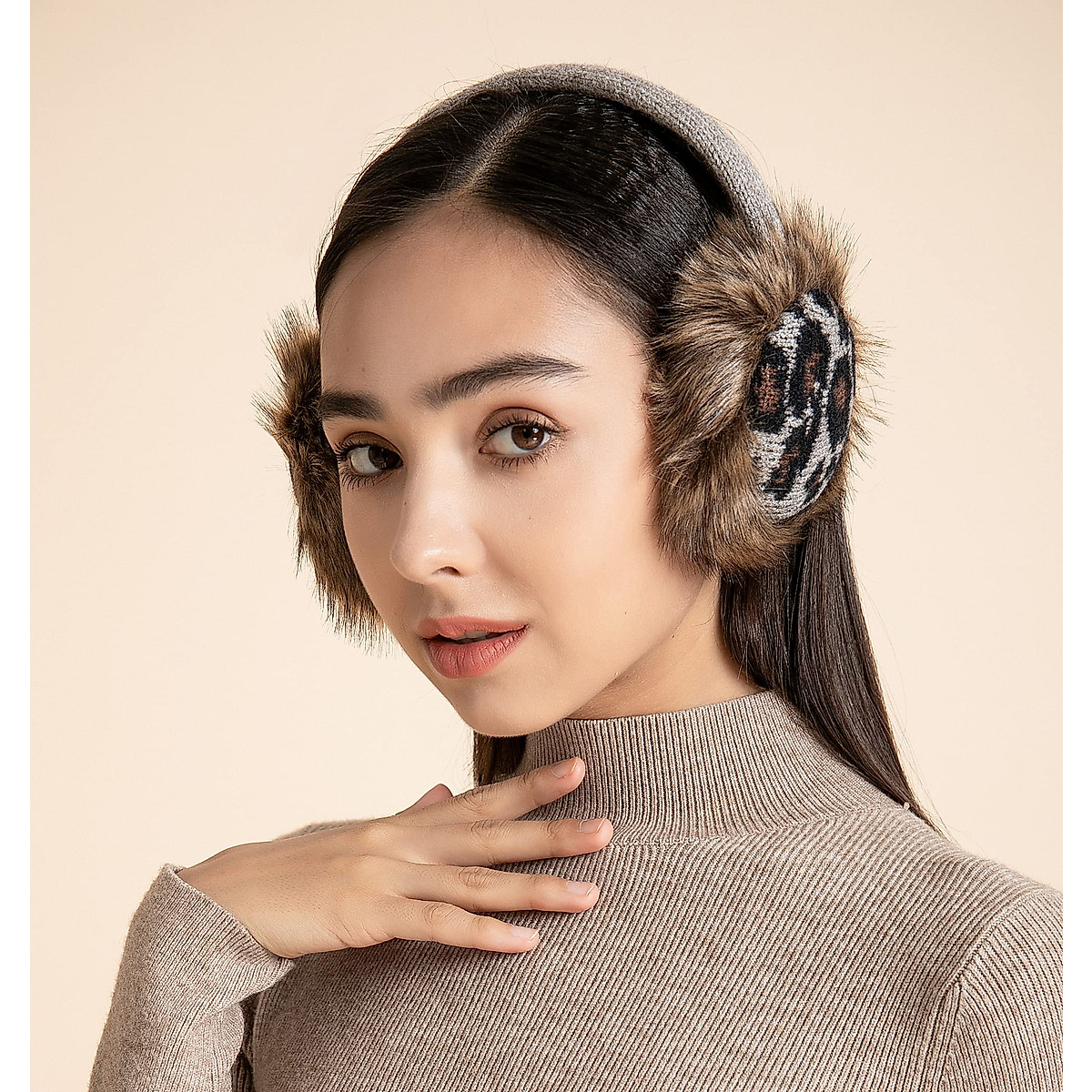 ZLYC Winter Faux Fur Adjustable Earmuffs Cute Knit Fuzzy Ear Muffs for Women Girls (Leopard Gray)