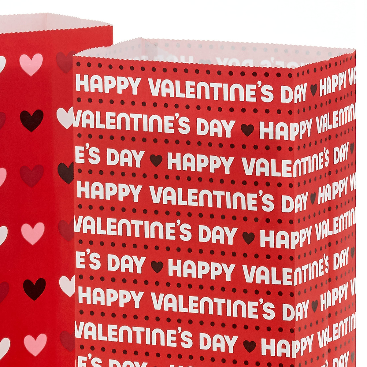 Hallmark Valentine's Day Paper Treat Sacks (30 Bags: "Happy Valentine's Day," Hearts) for Classroom Parties, Valentines, Kids, Coworkers