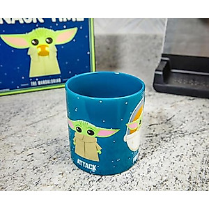 Silver Buffalo Star Wars The Mandalorian The Child Baby Yoda Grogu Protect Attack Snack Ceramic Coffee Mug, 20-Ounces
