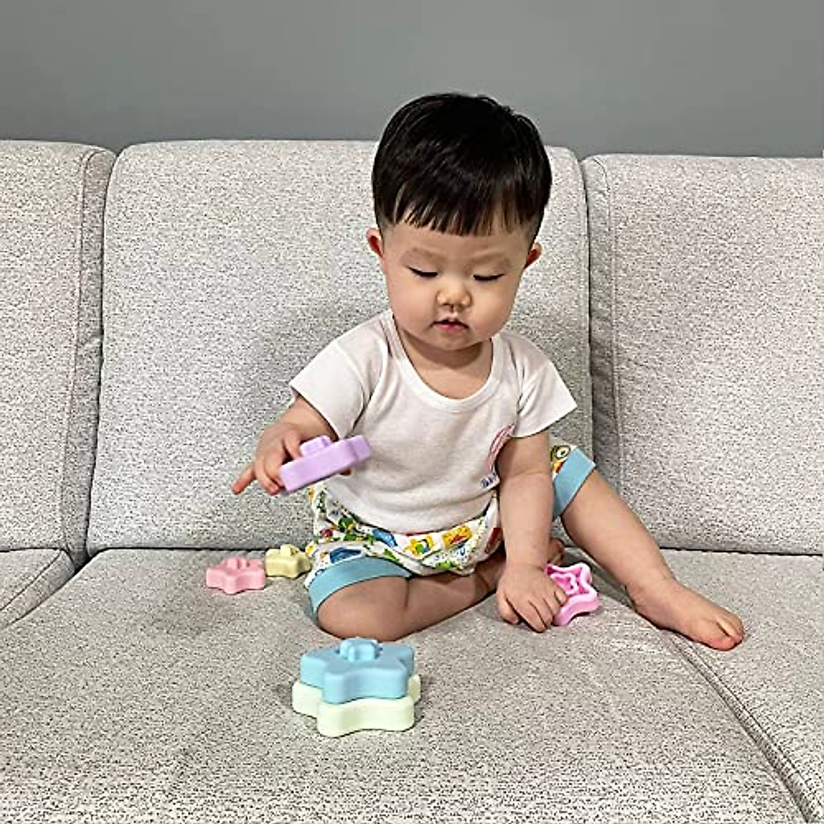 Baby Step Silicone Baby Stacking Rings - Teething Rings Toy, Star Shaped Soft Sensory teether, Early Developmental Educational Baby Travel Toy 6 Pieces Portable Montessori Toys