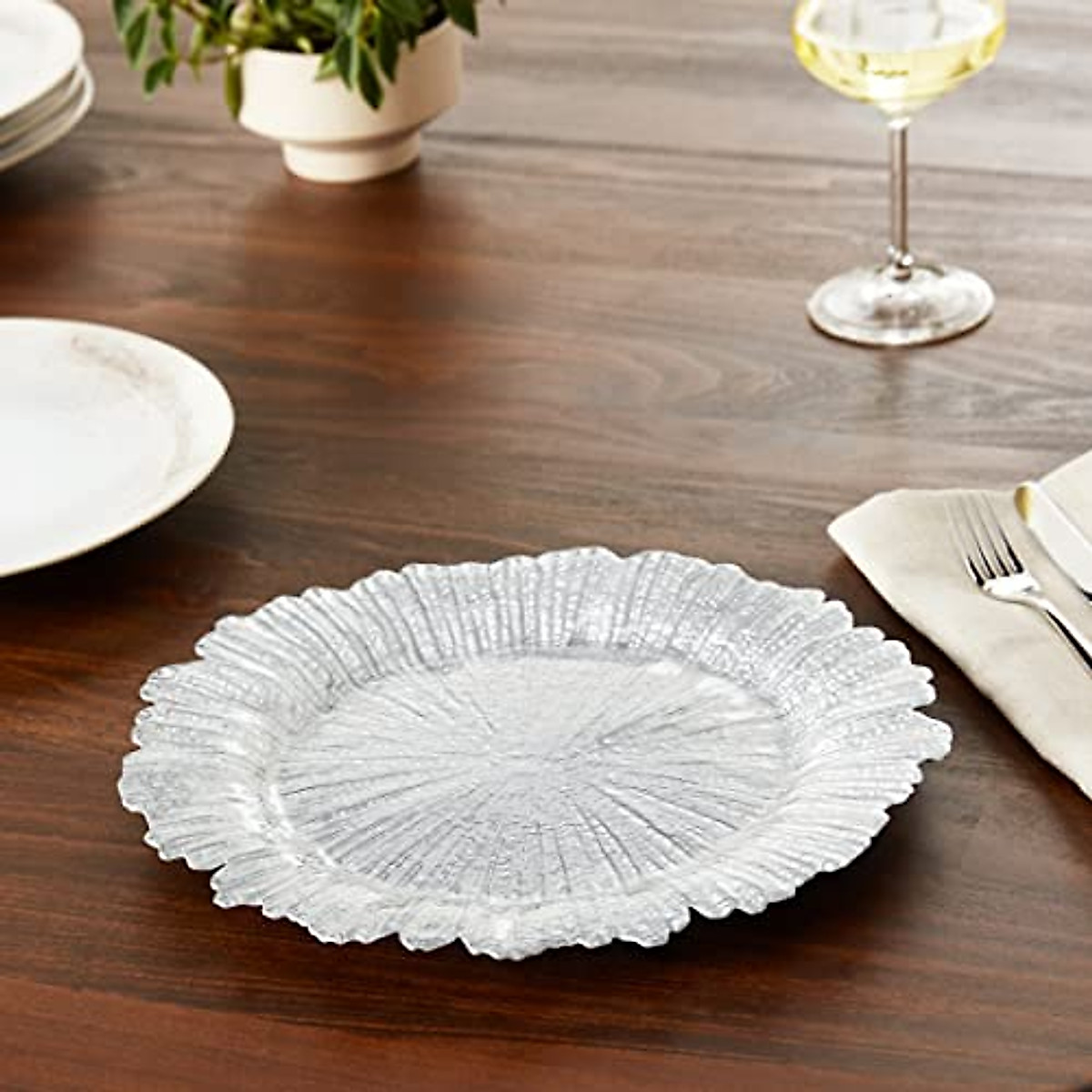 ChargeIt by Jay Reef Charger Plate, Silver, Diameter: 13.5 Inch (1470111)