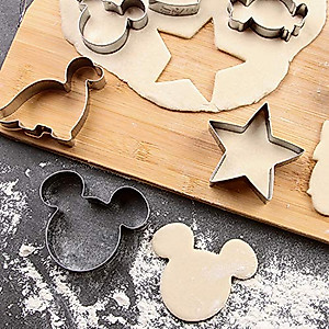 Cookie Cutter for Kids,Mouse Unicorn Dinosaur Heart Star Shapes Stainless Steel Cookie Cutters Mold for Cakes,Biscuits and Sandwiches