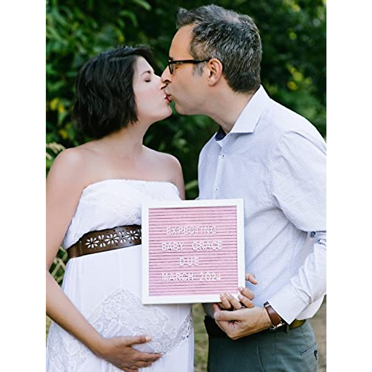 Pearhead Classic Wooden Letterboard, Baby Keepsake Photo Prop, Pink Felt Letterboard Keepsake For Milestones, Baby Girl Nursery Decor, Baby Announcement Prop, 294 Letters
