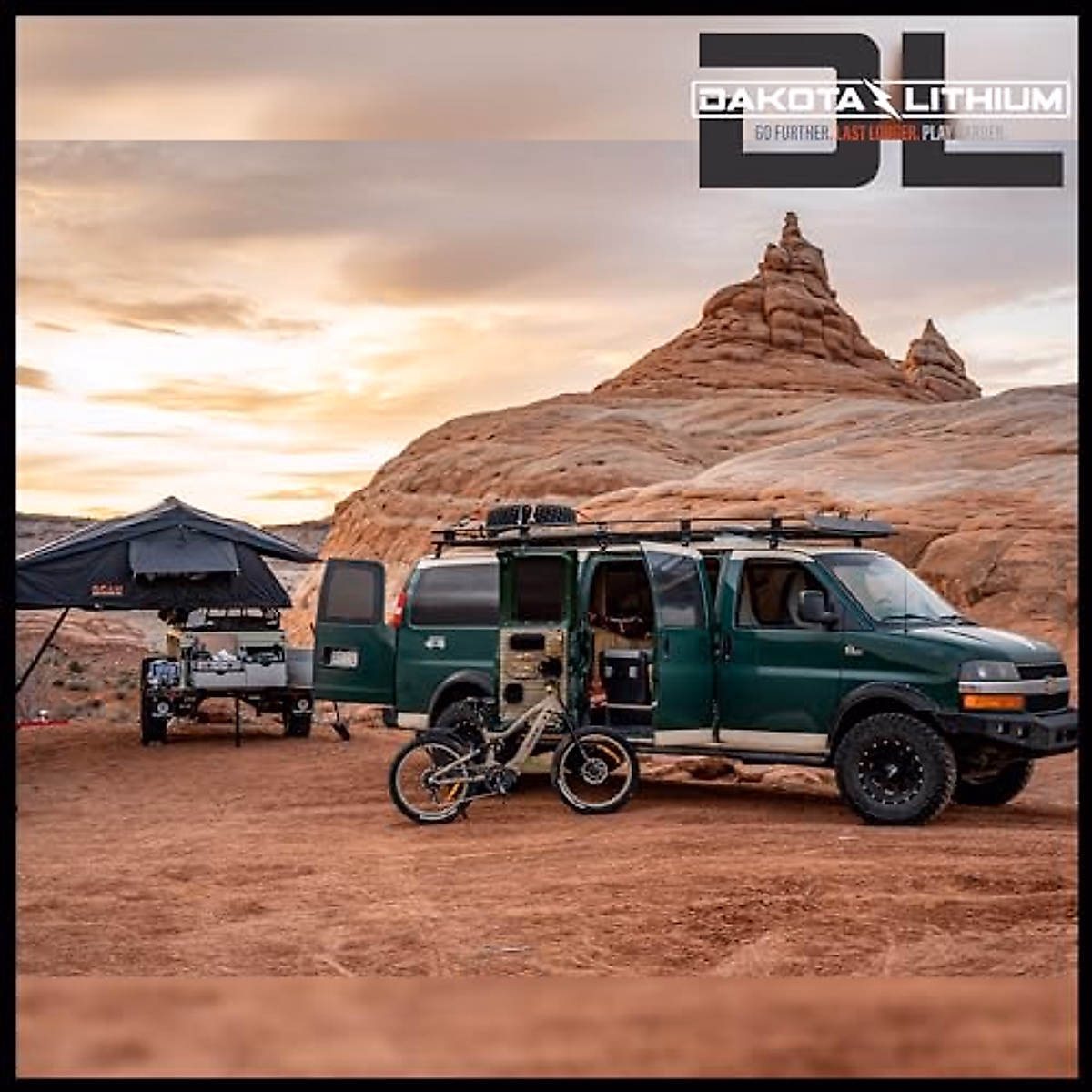 Dakota Lithium - 12V 800Ah Solar Battery Bank - 11 Year Warranty Home Power Storage, Emergency Power, Off-Grid, Solar Power, Powerwalls, and More - 4 Batteries, 4 Chargers, Wiring Connector Included