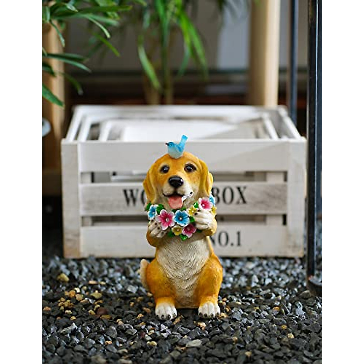 Pohabery Dog Garden Statue Dog Statue Solar Dog and Butterfly LED Lights Figurine Outdoor Decoration for Patio Yard Lawn