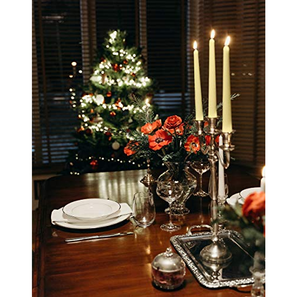 Hyoola Tall Taper Candles - Tapered Candles - Ivory Dripless Candle Sticks - 8 Inch (20cm) - 7 Hour Burn Time (30-Pack)