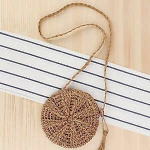 YADIRF Summer Women Straw Crossbody Bag Bohemian Handbag Tassels Crochet Beach Handbag For Daily Use Beach Travel (Light Brown)