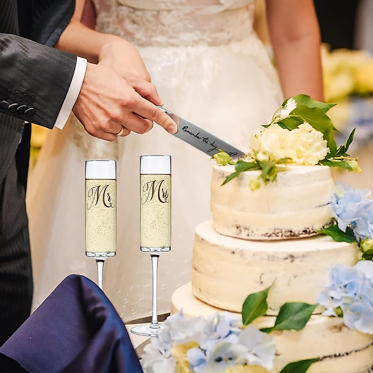 Yeegook Wedding Gifts for Bride and Groom, Mr and Mrs Champagne Flutes, Bridal Shower Gifts, Engagement Gift, Wedding Toasting Glasses with Cake Cutting Set for Wedding Anniversary Engagement