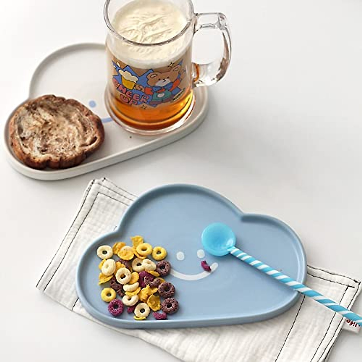 Ceramic Cloud Shaped Decorative Tray with Smile Face, Cute Kawaii Aesthetic Dish Trinket Tray Plate for Home Bedroom Vanity Bathroom Decor, Jewelry Holder Organizer, for Kids Teen Girls Women