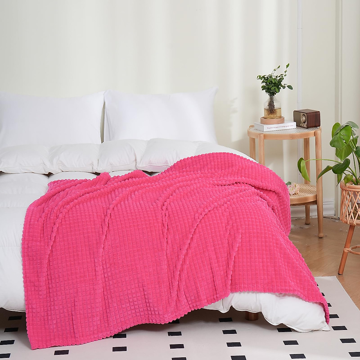 Puncuntex Flannel Fleece Throw Blanket Hot Pink 50"×60",Super Soft Plush Cozy Blanket with 3D Jacquard Square Grid Design Luxury for Couch Sofa Chair