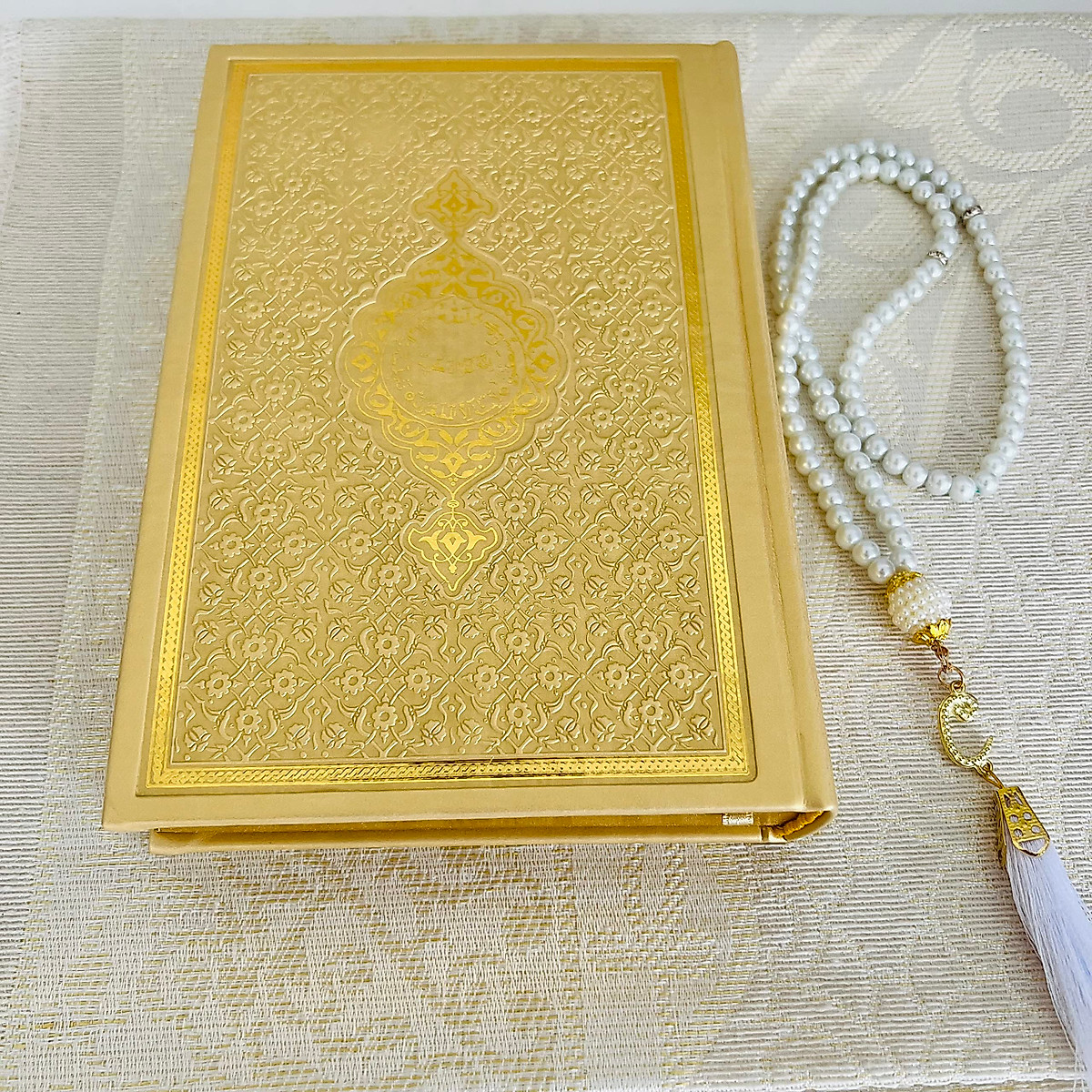 Muslim Prayer Rug,Full Arabic Thermo Leather Covered Quran(8 * 5.5 inc / 20 * 14 cm) and Prayer Beads I Perfect Islamic Gift I Muslim for Men&Women I Soft Islamic Prayer Mat | Luxury Gifts (Gold)