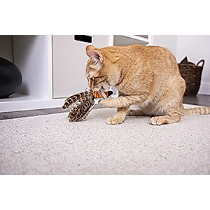 SmartyKat Toss-A-Fox Feather Toss & Chase Cat Toy, Randomly Selected Color - Brown OR White, One Size