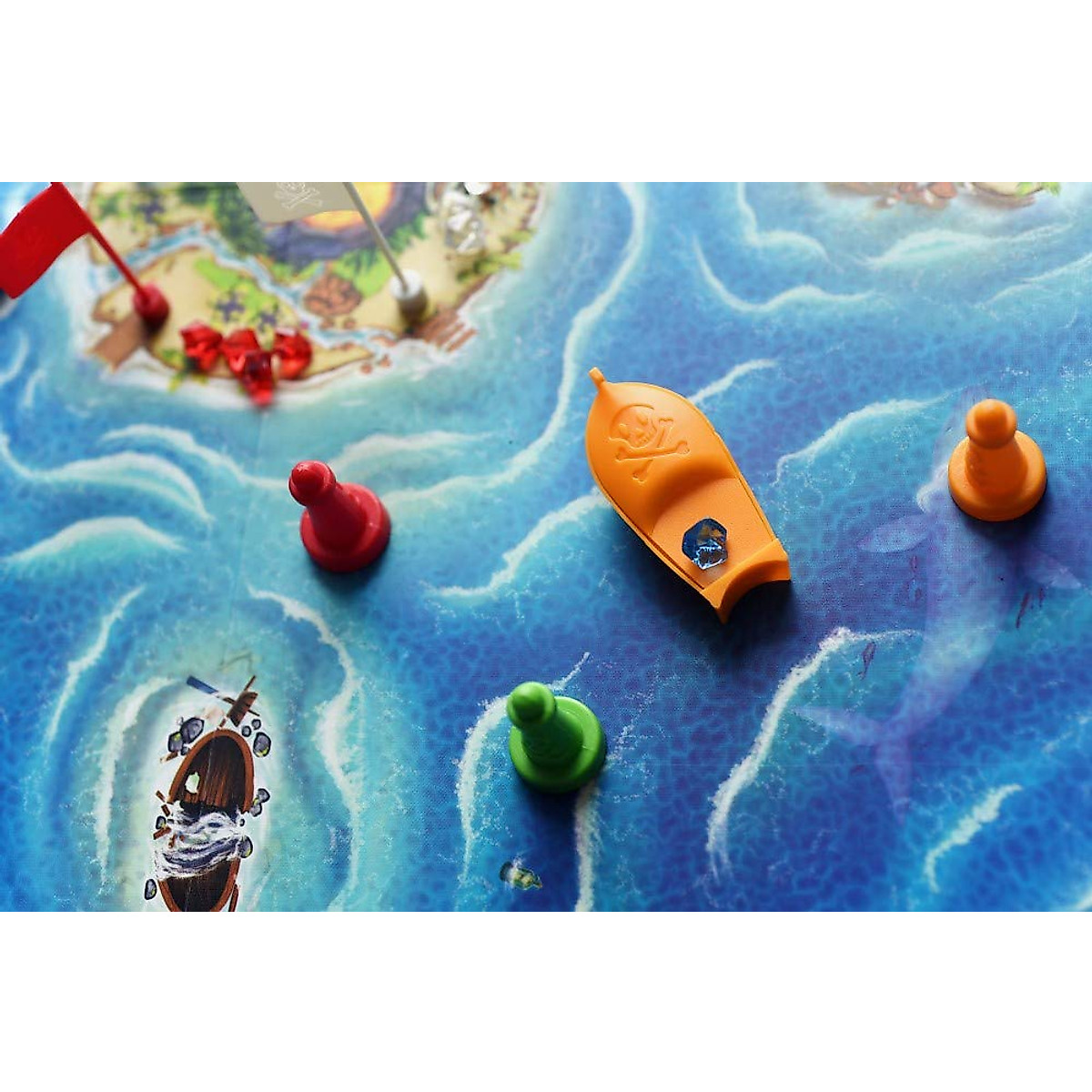 FoxMind, Bermuda Pirates Magnetic Board Game for Kids, Captivating Pirate Adventure for Family and Friends