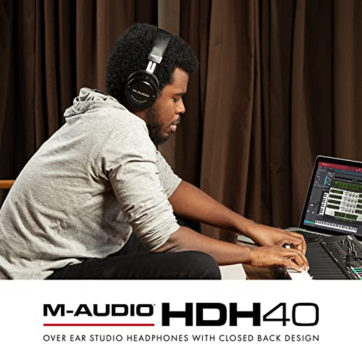M-Audio HDH40 – Over Ear Studio Headphones with Closed Back Design, Flexible Headband and 2.7m Cable for Studio Monitoring, Podcasting and Recording