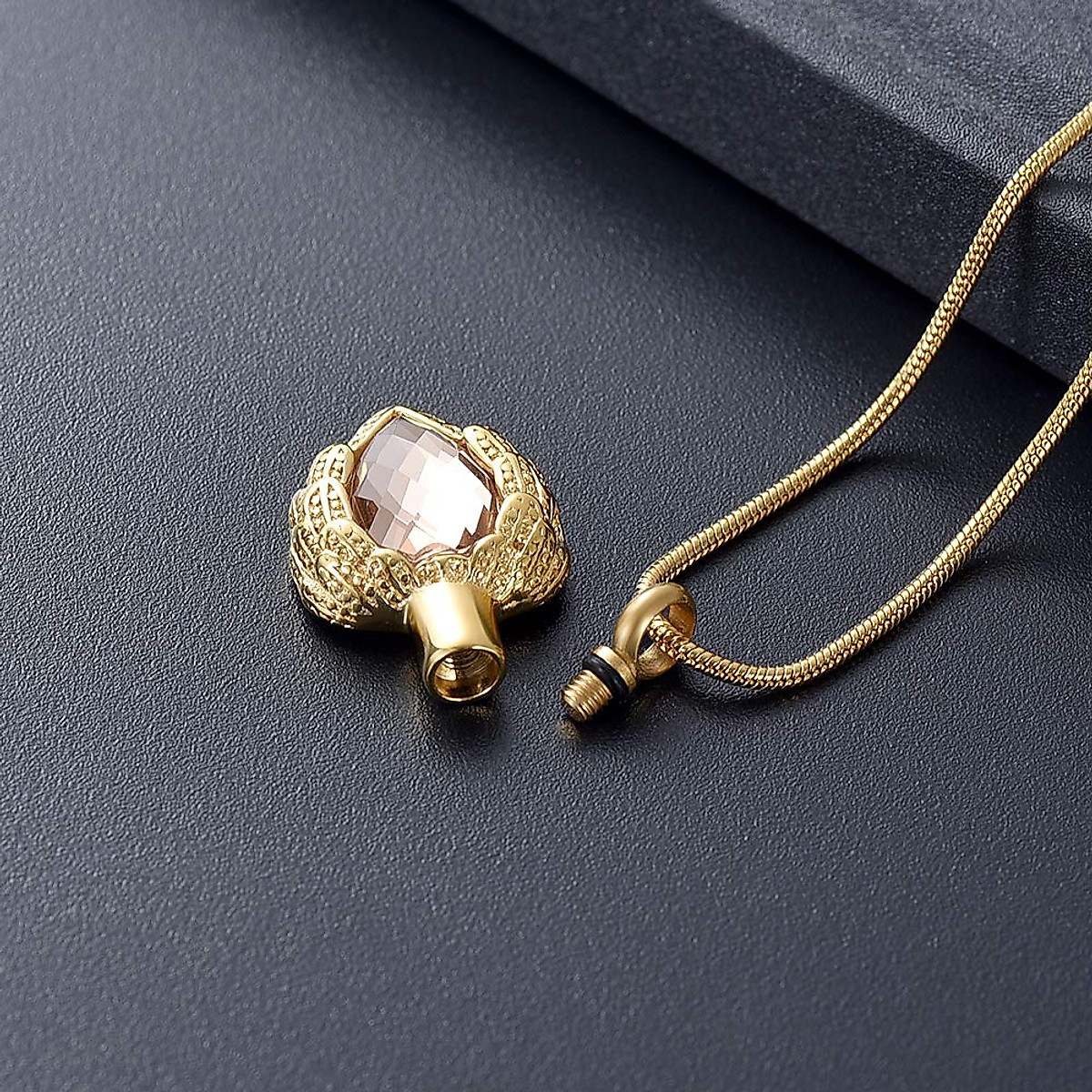 memorial jewelry Gold Angel Wings Glass Heart Urn Pet/Human Cremation Pendant Necklace Jewelry for Ashes